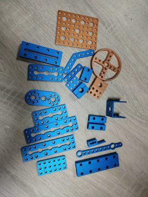 Cina Processo spazzolato di perforazione lavorante della cerniera di CNC del metallo di alluminio con colore anodizzato in vendita