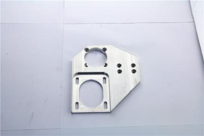 Cina I pezzi meccanici CNC della lega di alluminio 6061, argento anodizzano i servizi lavoranti di CNC in vendita