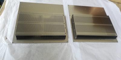 Cina Dissipatore di calore lavorante d'anodizzazione d'argento dell'inserzione dell'aletta del popolare del dissipatore di calore di CNC in vendita