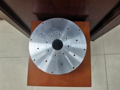 Cina Giro di forma di T SE CNC che lavora metallo a macchina trattato che timbra le parti in vendita