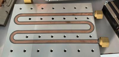 Cina dissipatore di calore freddo di alluminio del piatto di 330Gram 10mm per l'auto Aeromodelling elettrico di New Energy in vendita