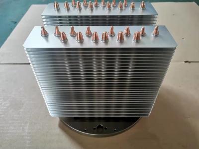 Cina Dissipatore di calore dell'aletta impilato alluminio di rame del dissipatore di calore del tubo di alta precisione per il LED ed il CPU in vendita