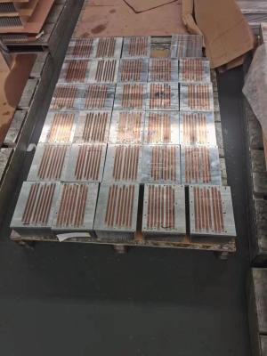 China Dissipador de calor de alumínio raspado de cobre feito sob encomenda da tubulação de calor das aletas com processo do CNC à venda