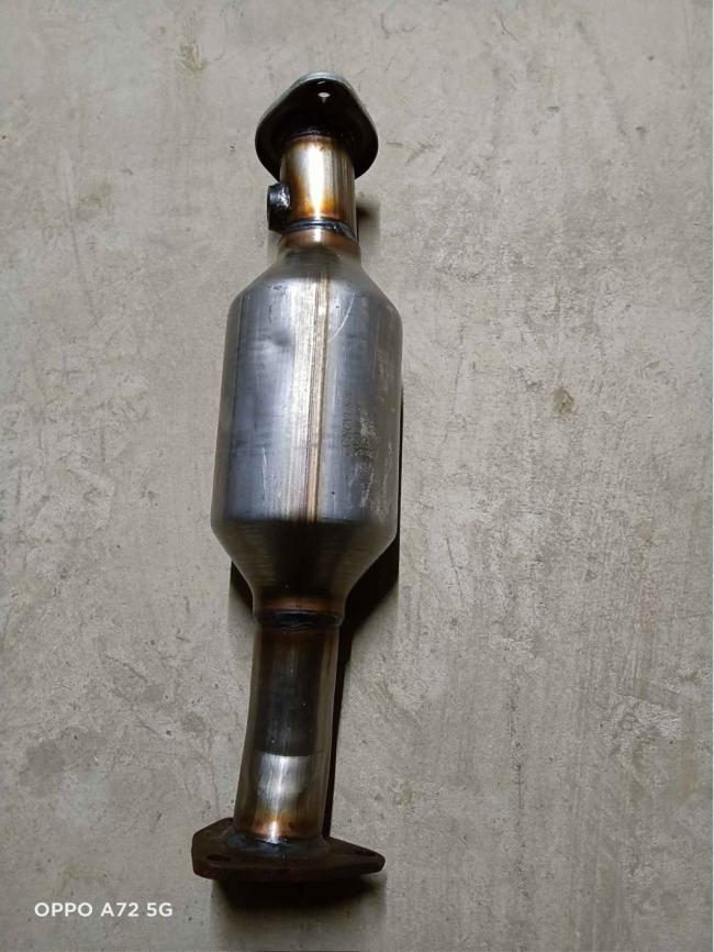 High Standard Three-Way Catalytic Converter Is Suitable for Jiabao V70
