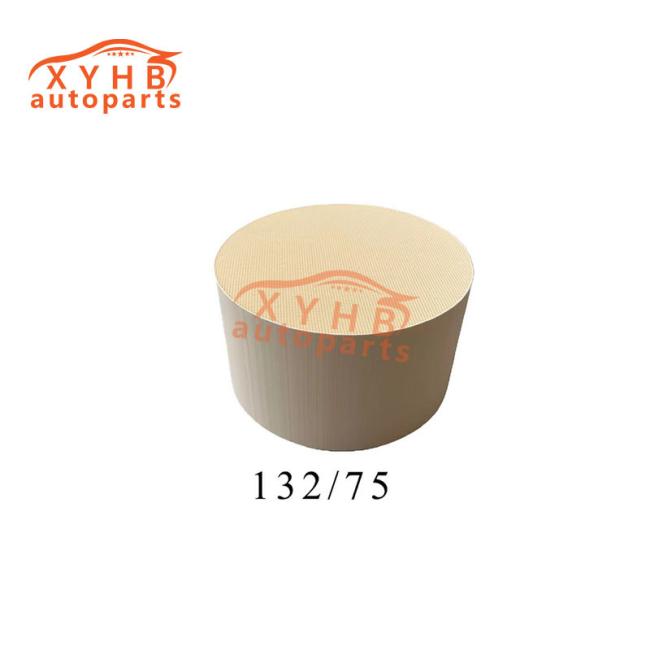 Ceramic Carrier Anisotropic High-Quality Three-Way Catalytic Filter Element Euro 1-5 Model: 132*75