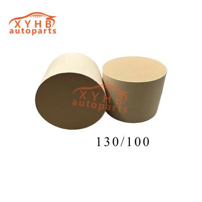 China Carregador cerâmico de alta qualidade, elemento de filtro catalítico redondo de três vias Euro 1-5 Modelo: 130*100 à venda