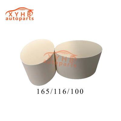 Cina Carrier ceramico ovale di alta qualità elemento di filtro catalitico a tre vie Euro 1-5 Modello 165 X 116 X 100 in vendita