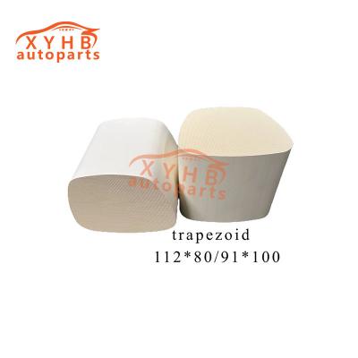 China Keramische drager van hoge kwaliteit Driedimensionele katalysator Euro 1-5 Model 112 X 80 91 X 100 Te koop