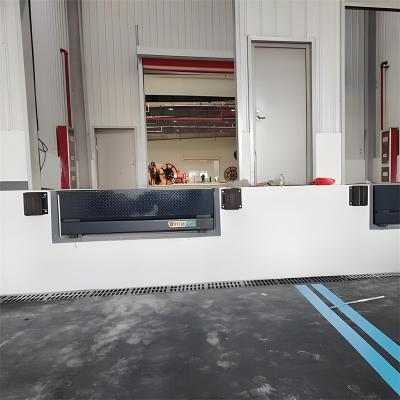 China 0.05-0.09m/s Lifting Speed Automatic Loading Dock Leveler For Smart Warehouses for sale