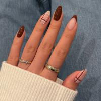 China Checkered Finish Pattern False Nails FDA Cat Eye Press On Nails for sale