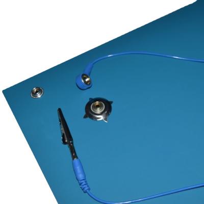 China ESD Rubber Mat 1.8mm-3mm Thickness 10e6-10e9 Ohm Surface Resistance for sale