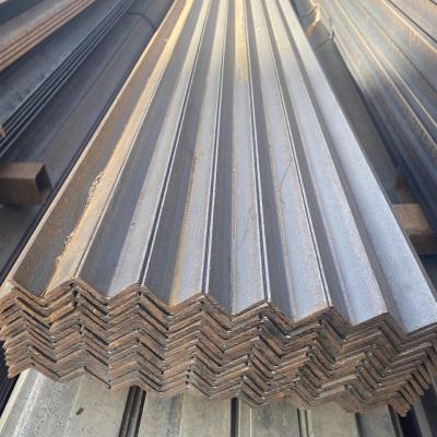 China 60 Degree Equal Angle Steel for Construction Shop Primer and Shot Blasting Included for sale