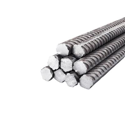 China Custom HRB400 HRB500 stalen versterking per ton met lengte 6-12M en tolerantie ±1% Te koop