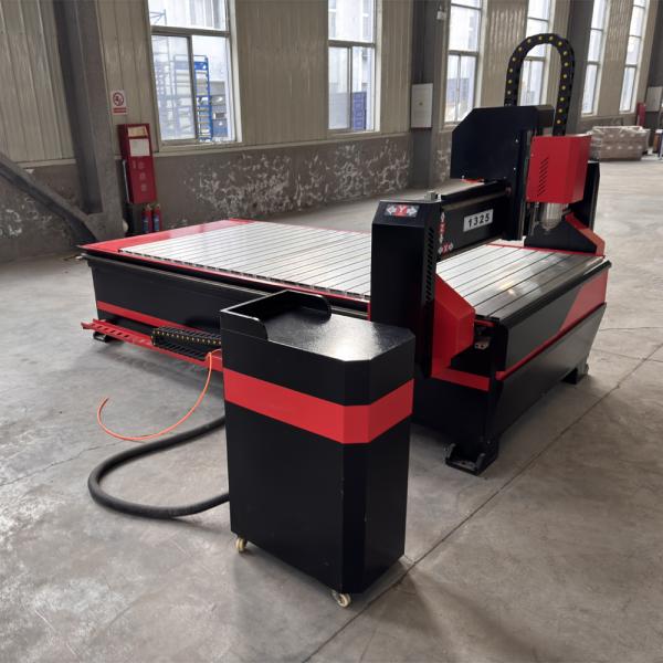 Quality Precision CNC Wood Router Machine 0.03mm Working Accuracy 24000rpm Water Cooling for sale