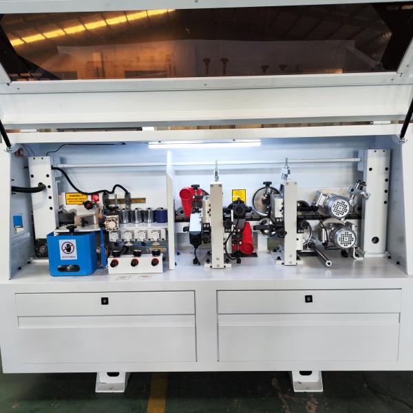 Quality Semi Automatic Edge Banding Machine Gluing Scraping Woodworking Tool 4.8KW for sale