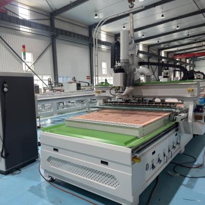 China 1330A 9kW CNC Nesting Machine With Press Roller 20m/min Max operating speed for sale