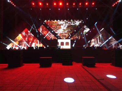 Cina Tabellone per le affissioni principale dell'interno su misura dimensione P5.95, progettazione muta degli schermi principali commerciali in vendita
