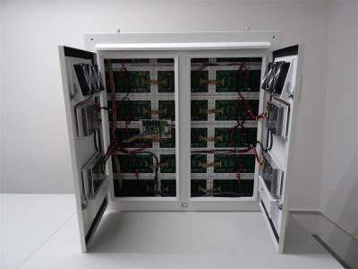 China Projeto ventilado fixo exterior de alta resolução do ventilador da exposição de diodo emissor de luz P5 excelente à venda
