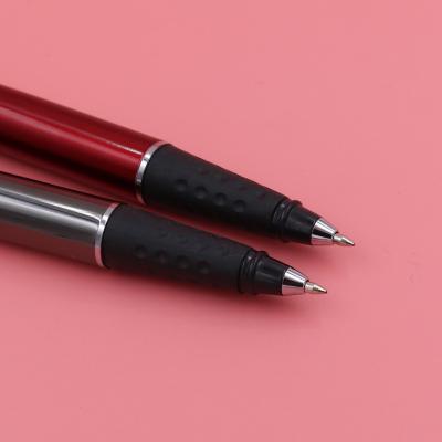 China Bullet Tip Metalen Roller Ball Pen Met Cap 0.7mm Meerdere Kleuren Roller Pen Te koop