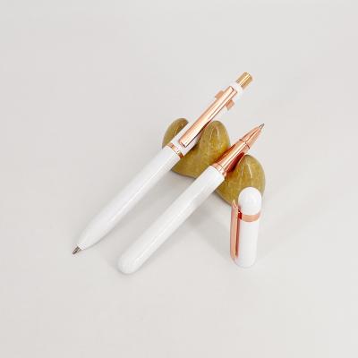 Cina Penna a rotolo per scrittura liscia in metallo di fascia alta con portacomodo in oro rosa bianco in vendita