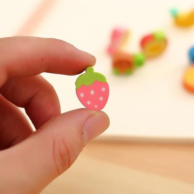 Cina Carinissimo cartone animato marino stile animale frutta piccolo cancellatore per bambini premi in vendita