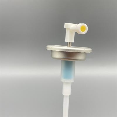 China Adaptador de Válvula de Recarga de Gás Essencial Compacto para Recipientes de Butano Portáteis e Isqueiros Diários com Vedação Simples à venda