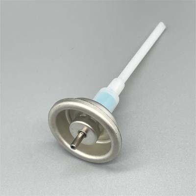 China Adaptador versátil de válvula de recarga de gas para encendedores de alta resistencia y herramientas de butano con sello de boquilla universal en venta