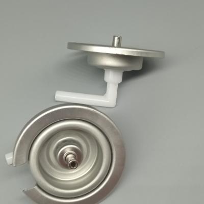 China Cartucho de gas butano con válvula y tapa para estufas de camping, senderismo y picnic al aire libre en venta