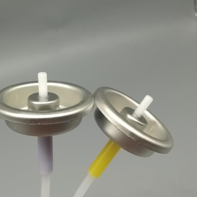 Dispensing valve side profile