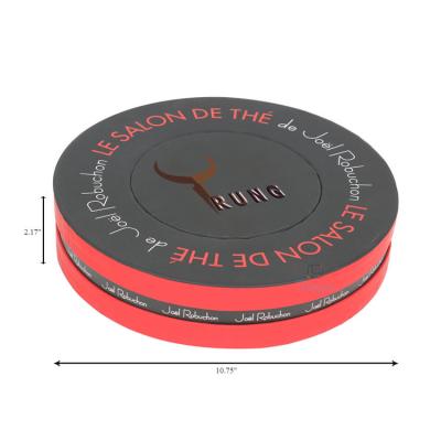 China Custom logo embossing Foil Stamping cookies packaging paper macaron box With PET Tray for sale