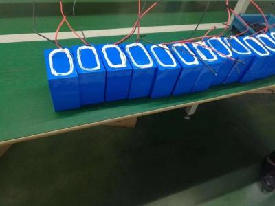 Cina altezza di tensione nominale 200mm dell'Accumulatore litio-ione 12.8V di 12V25Ah Lifepo4 in vendita