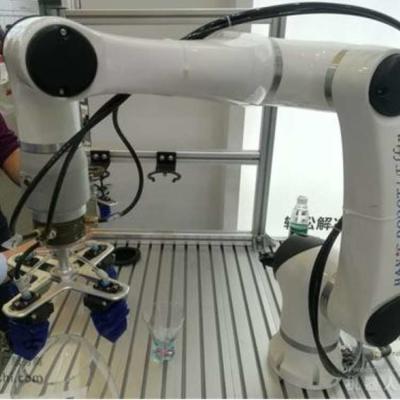 Cina Carico utile di collaborazione 15kg del robot di Hans E15 Cina del robot con l'asse robot universale del braccio 6 come Cobot in vendita