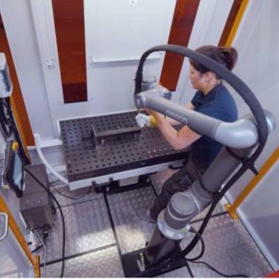 China Braço OMRON TM12 do robô de soldadura com o braço robótico de 6 linhas centrais usado para a soldadura como o robô colaborador à venda