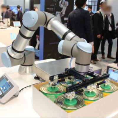China UR robot UR3e met 3kg-Nuttige lading 500mm Bereik voor Schoonheidsmiddelenindustrie 6 het Wapen van de Asrobot als Cobot Te koop