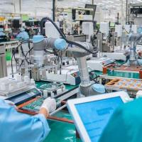 China Universal Flexible Collaborative Robot Arm 6 Axis 850mm Reach for sale