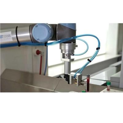 Cina Lightweight Cobot Robot UR 5e With 5KG Payload Manipulator As Robot Collaborative For Pick And Place Machine in vendita