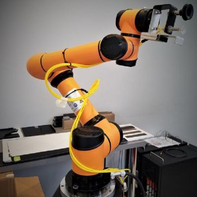 China Mini Cobot Robot AUBO I5 With AGV Used As 5KG Playload Collaborative Robot For Robotic Welding à venda