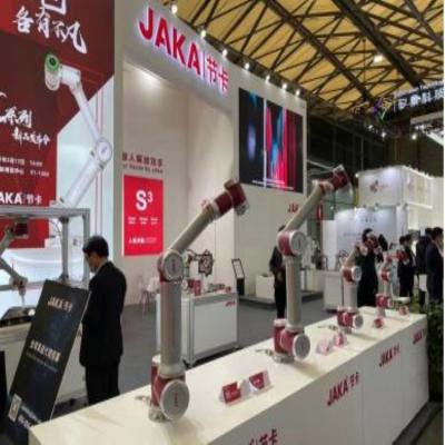 Cina braccio robot di asse di portata 6 di 1327mm per il robot per saldatura automatico in vendita