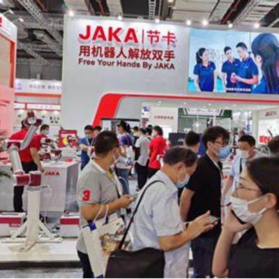 Cina Robot Spraying Machine Of JAKA Zu 18s 6 Axis Cobot Robot Used For Medical Devices JAKA Robot in vendita