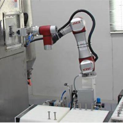 Cina 6 Axis Robotic Arm Of JAKA Zu 7s Cobot As Collaborative Universal Robot Used For Locking Screw in vendita