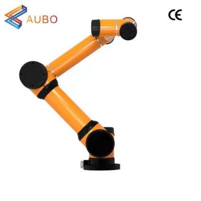中国 Robot arm 6 axis AUBO i5 manipulator operating with hand drive operation cobot 販売のため