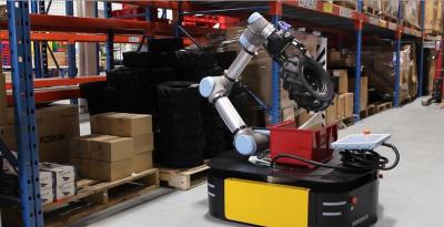 Cina Manipulator Robot Arm With AGV Of UR With Robotic Welding Machine And Cobot Robot Universal in vendita