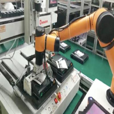 中国 Collaborative Industrial Robot AUBO i3 With AGV For Material Handing  As Cobot Robot 販売のため