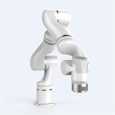 中国 Mini industrial robot arm 6kg payload collaborative cnc robot arm 販売のため