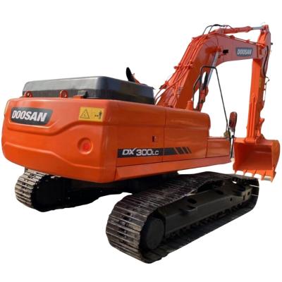 China Japan Original Tractor Machine Doosan DX300LC Used Excavator with Free Shipping Today for sale
