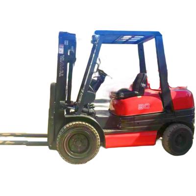China Max. Lifting Load 3TON Diesel Japan Original TOYOTA FD30 Forklift Pallet Lifting Truck for sale