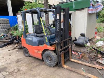 China Used Diesel Power Toyota FD15 Mini Forklift Truck Excellent Working Condition 1.5 Ton for sale