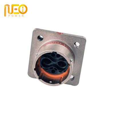 Cina 5000 prova 8AWG di tocco del connettore IP67 di Pin Hybrid Socket Waterproof Motor di volte 8 in vendita