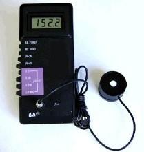 China UV Radiometer magnetic particle inspection machine / mpi inspector for sale