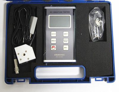 China Piezoelektrischer Beschleunigungsmesser-Digital-Portable 3d Xyz dreiachsiger mit Lcd von hinten beleuchtet zu verkaufen